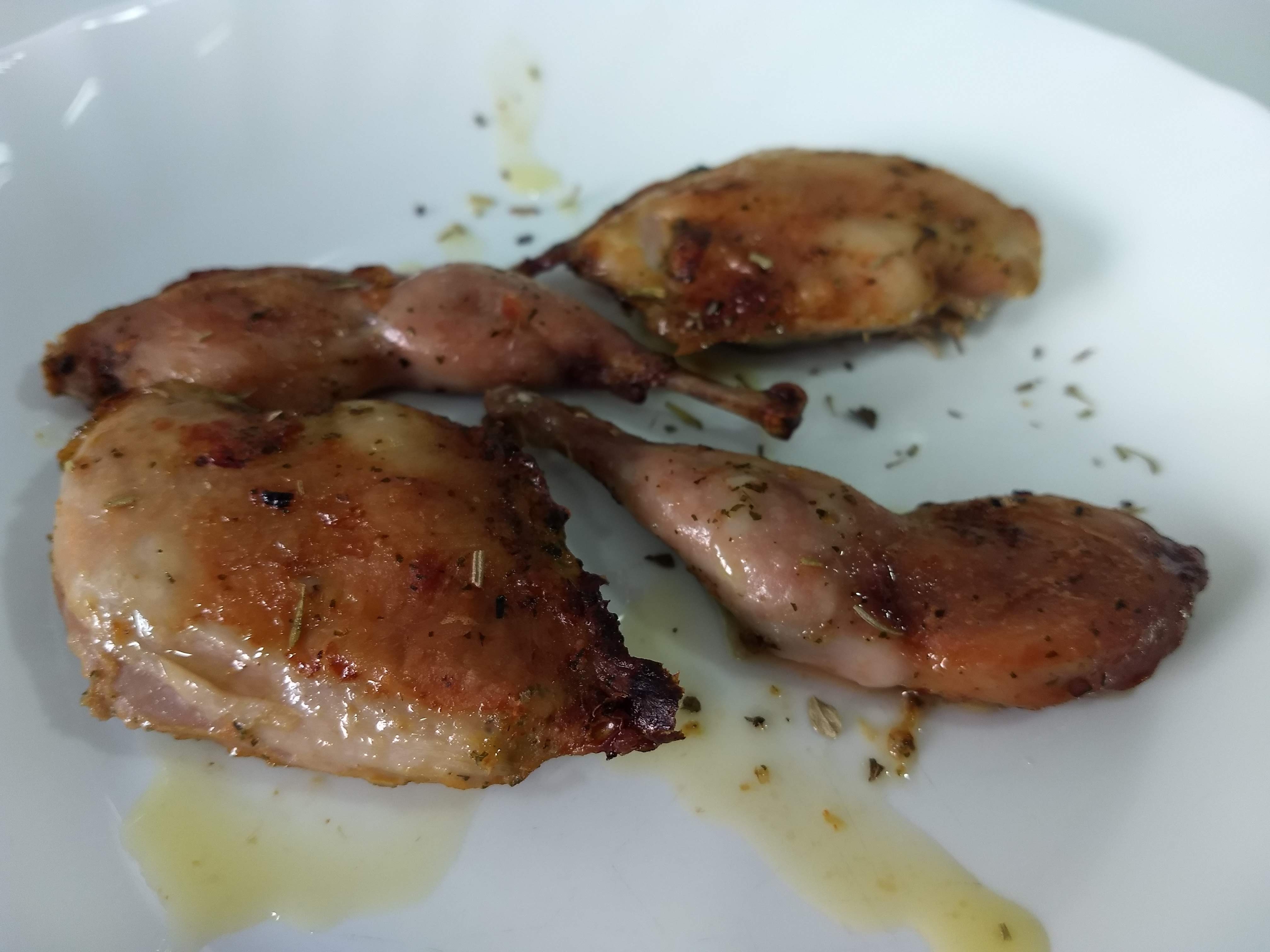 Codornices marinadas al horno – COMMEMEMUCHO